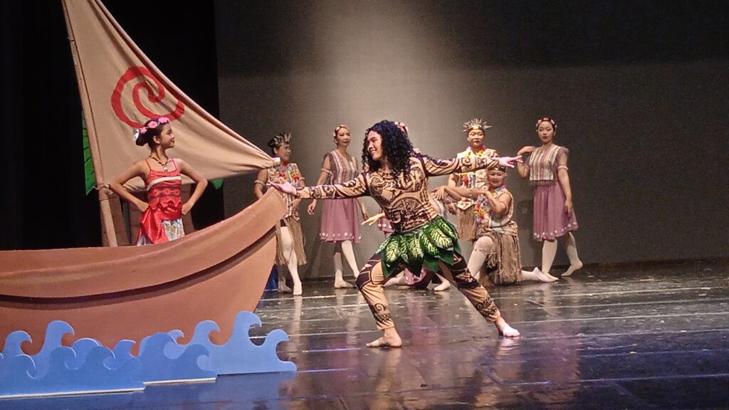 Terinspirasi Dari Kisah ‘Moana’ Premiere School of Ballet Suguhkan ...